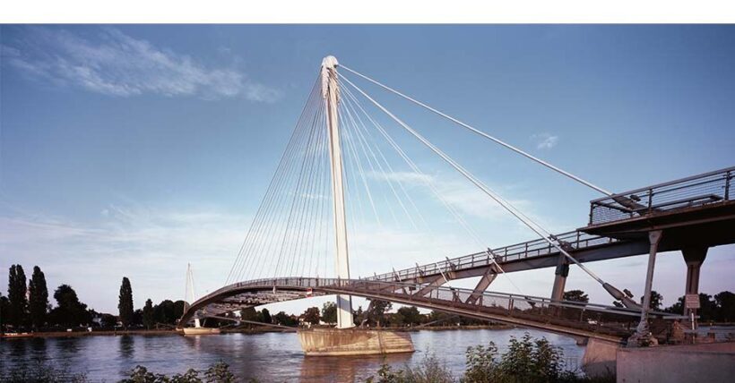 Day 14/365 of Steel - Mimram Footbridge - SteelExplained.com