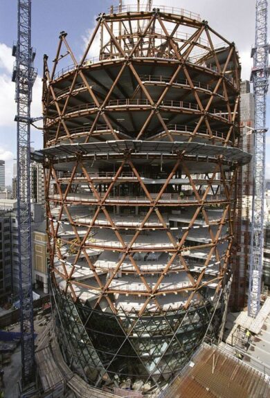 Day 19/365 of Steel - The Gherkin - SteelExplained.com